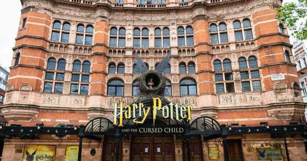 Palace Theatre | Location | Discover Leicester Square